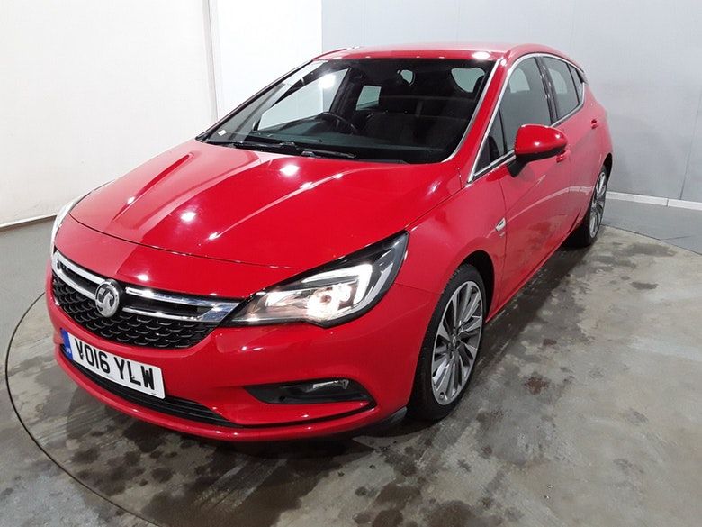 Used 2016 RED VAUXHALL ASTRA Hatchback 1.6 SRI CDTI 5d 108 BHP for sale ...