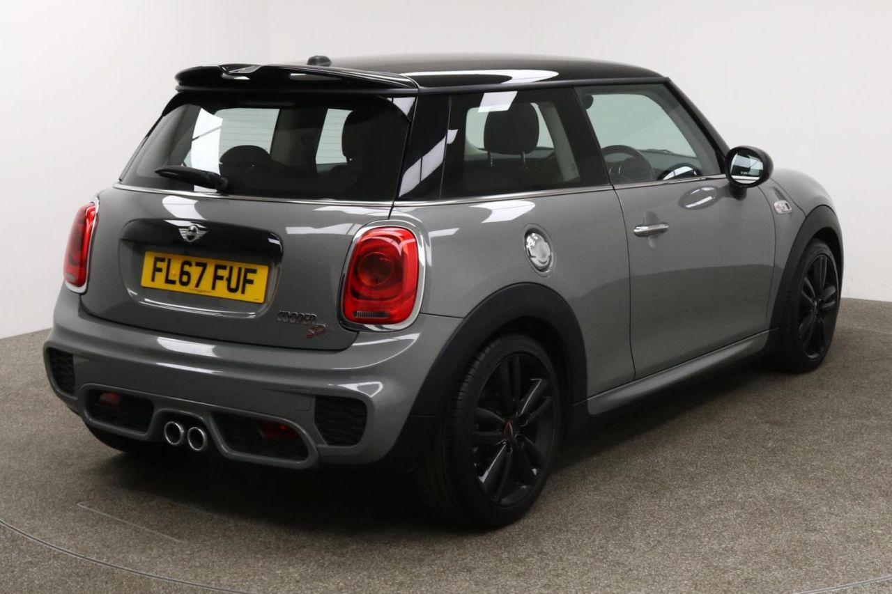 Used 2017 GREY MINI HATCH COOPER Hatchback 2.0 COOPER SD 3d AUTO 168 ...